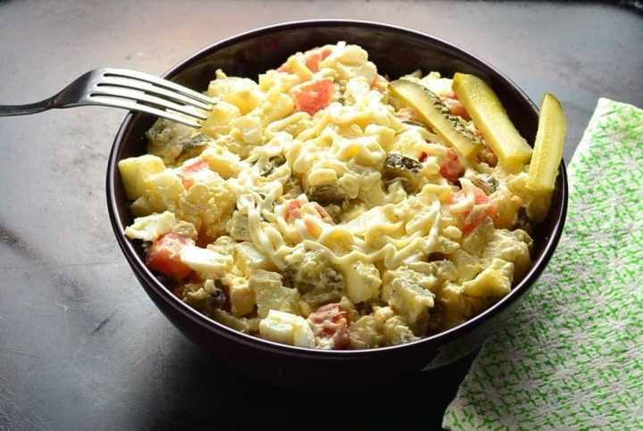 Russian Salad (V) - Qartol BBQ & Bar | Creamy Vegetable Meze